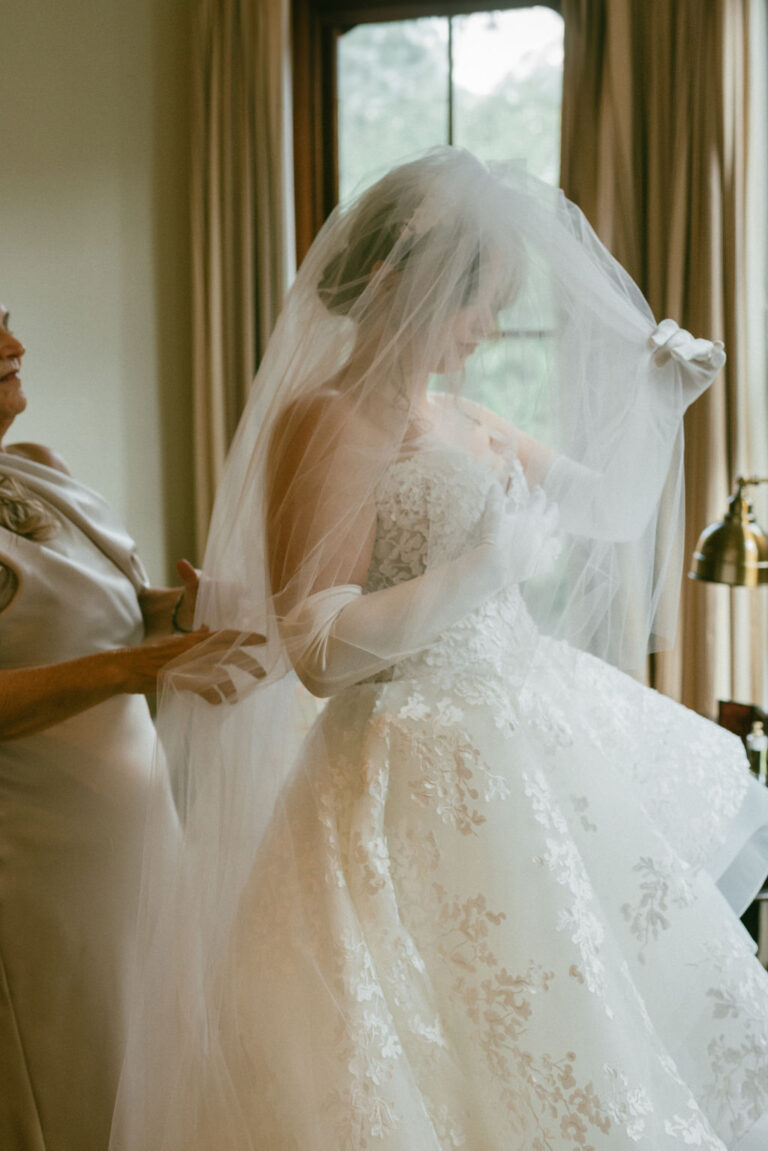 Victorian Inspired Wedding Day in Savannah, Georgia - ardentandelmphoto.com